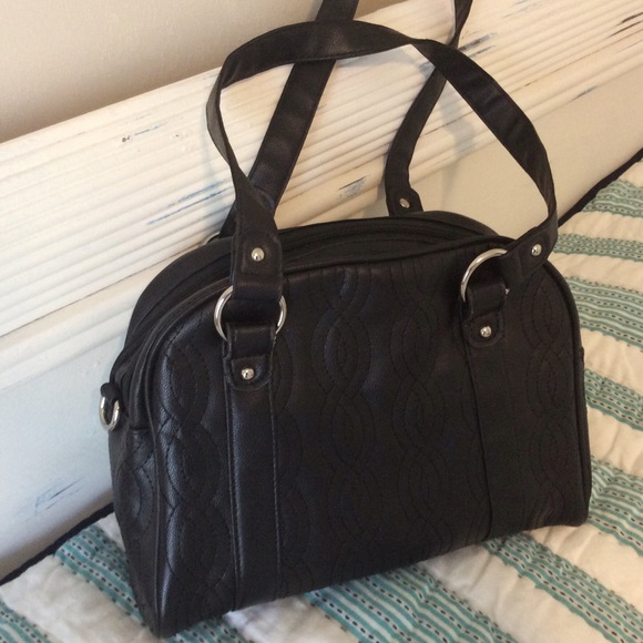 Bella Russo | Bags | Bella Russo Black Purse | Poshmark